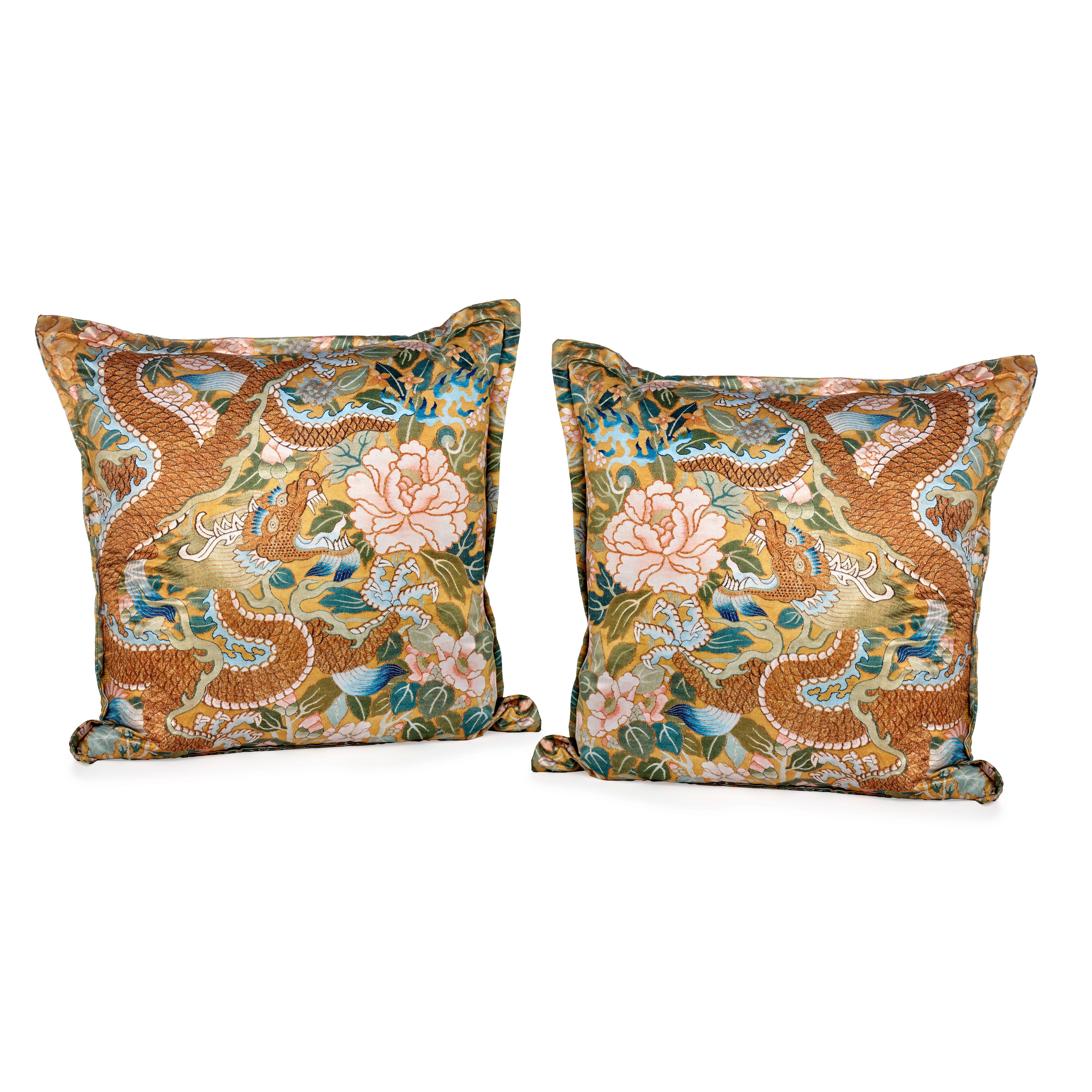 Garden Dragon Pillows with Flange